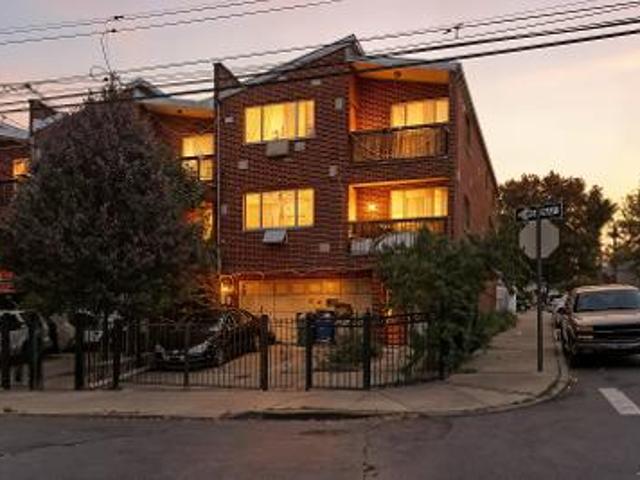 Bronx Blvd