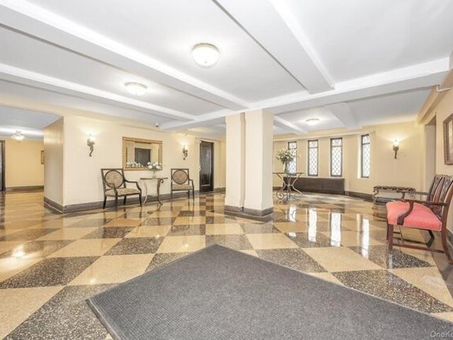 Bronxville Rd Apt X, Bronxville, Property For Sale
