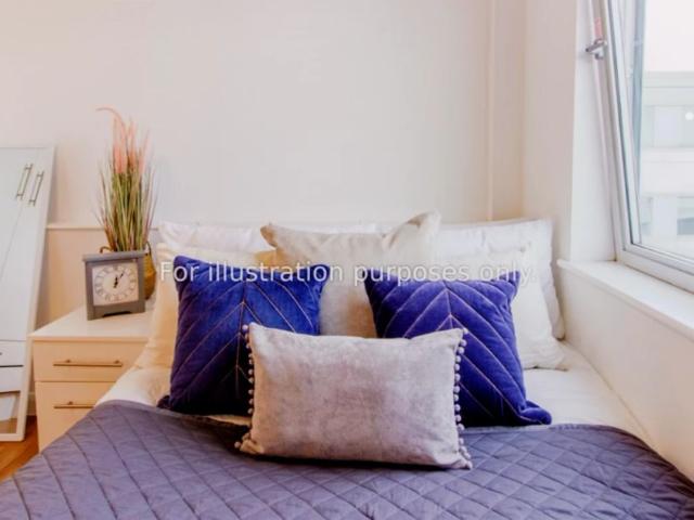 Bronze 2 Bed Room