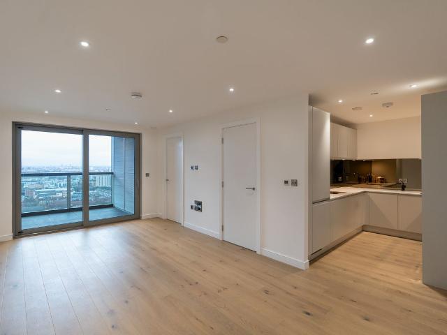 Bronze Building, 18 Buckhold Road, Wandsworth, London SW18, 2 bed flat to rent, £2,730 pcm | PrimeLocation