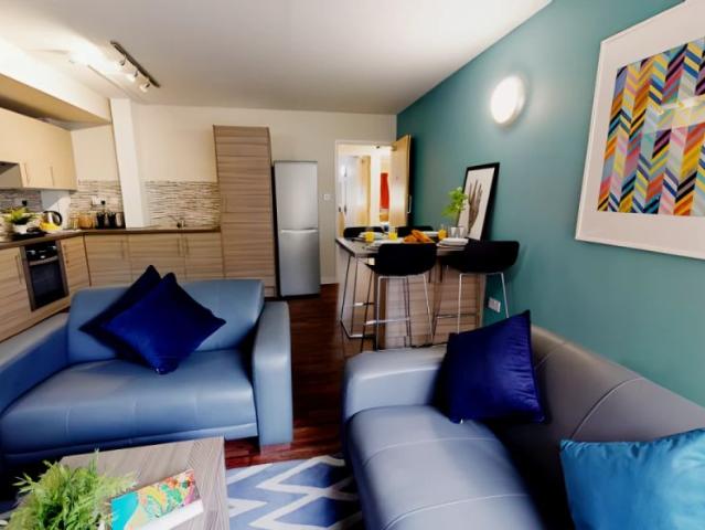 Bronze En Suite Plus