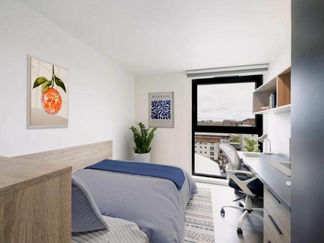 Bronze Ensuite