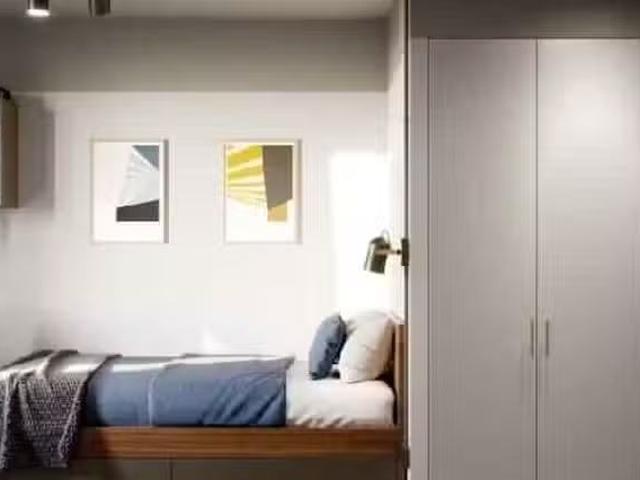 Bronze Ensuite
