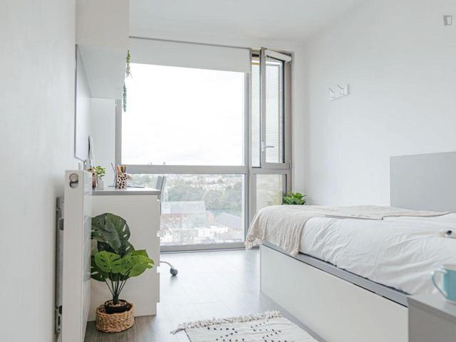Bronze Ensuite Penthouse Has a Room