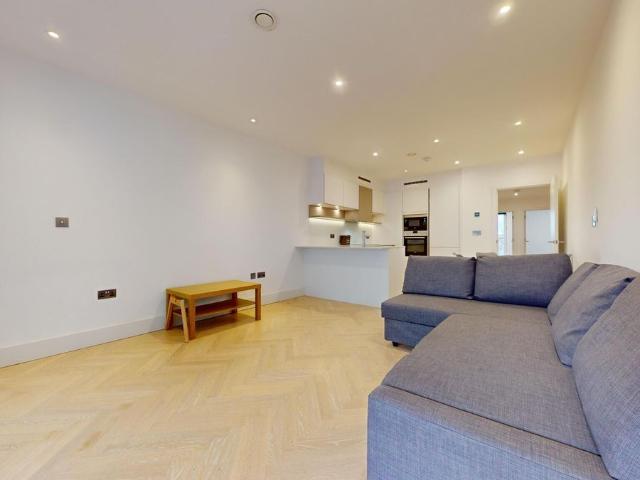 Bronze House, 6 Sterling Way, London N7, 2 bed flat to rent, £3,650 pcm | PrimeLocation