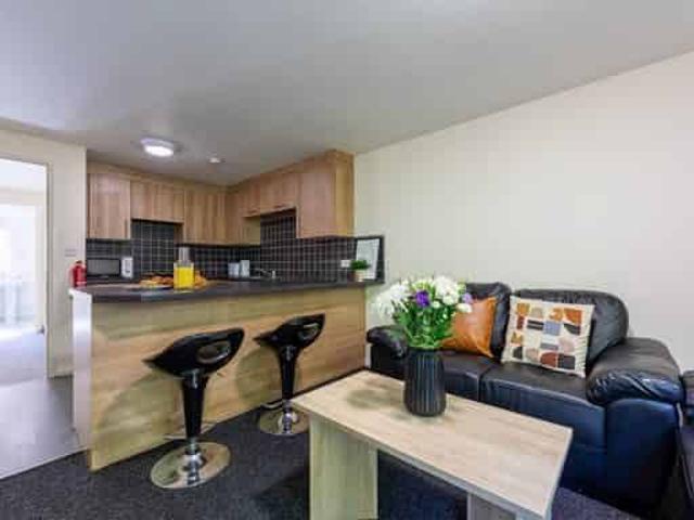 Bronze Non Ensuite