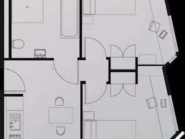 Bronze Twin Ensuite Shared Mid Level