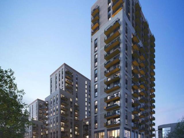 Brook Avenue 2 bed apartment to rent £2,600 pcm £600 pw