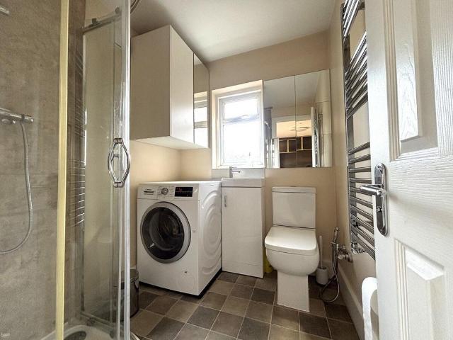 Brook Drive, London 4 bed semi detached house to rent £2,800 pcm £646 pw