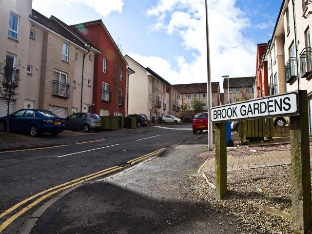 Brook Gardens, Dundee DD1, 5 bed town house to rent, £2,250 pcm | PrimeLocation