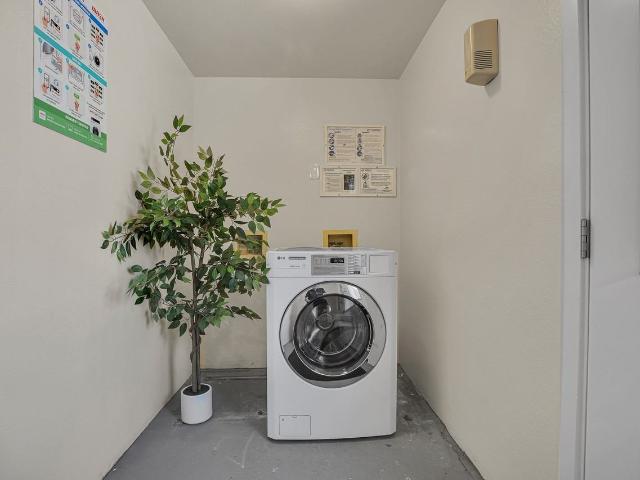 BROOK HOLLOW APARTMENTS 1 Bedroom Apartment for Rent at 4154 Sunnyview Rd Ne, Salem, OR 97305 East Lancaster