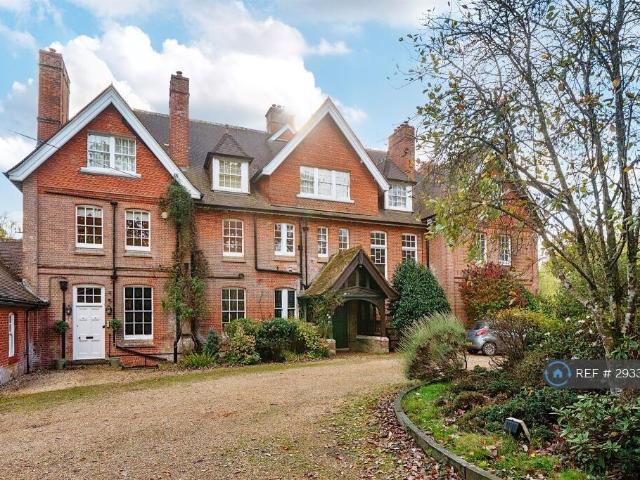 Brook, Lyndhurst, SO43 2 bed flat to rent £1,950 pcm £450 pw
