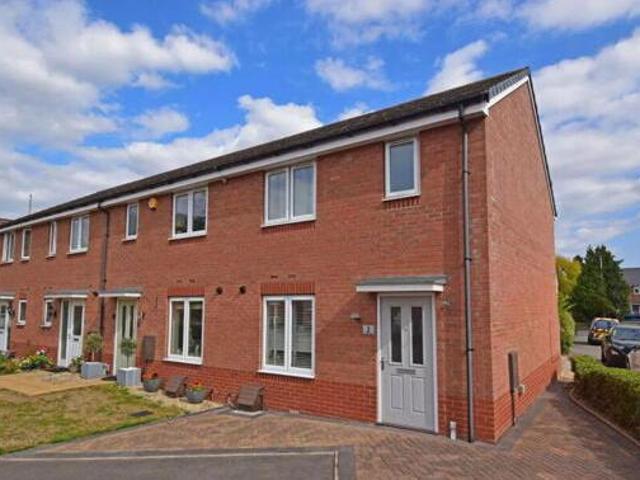 Brook Meadow, Wychbold, 3 Bedroom End