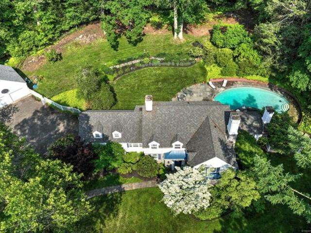 Brook Rd, Woodbridge, Home For Sale