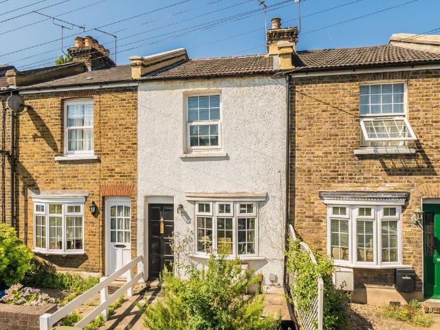 Brook Road, St Margarets TW1, 2 bed property to rent, £2,699 pcm | PrimeLocation