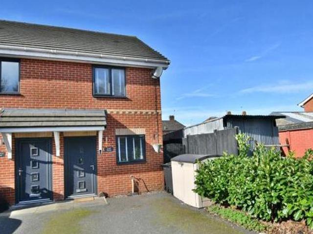 Brook Road, Wimborne, 2 Bedroom Town