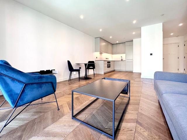 Brook Street, Kingston Upon Thames KT1, 1 bed flat to rent, £2,300 pcm | PrimeLocation