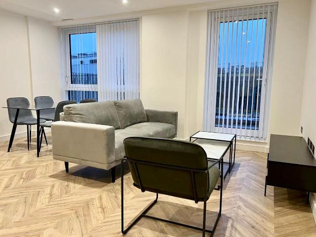 Brook Street, Kingston Upon Thames KT1, 2 bed flat to rent, £3,250 pcm | PrimeLocation