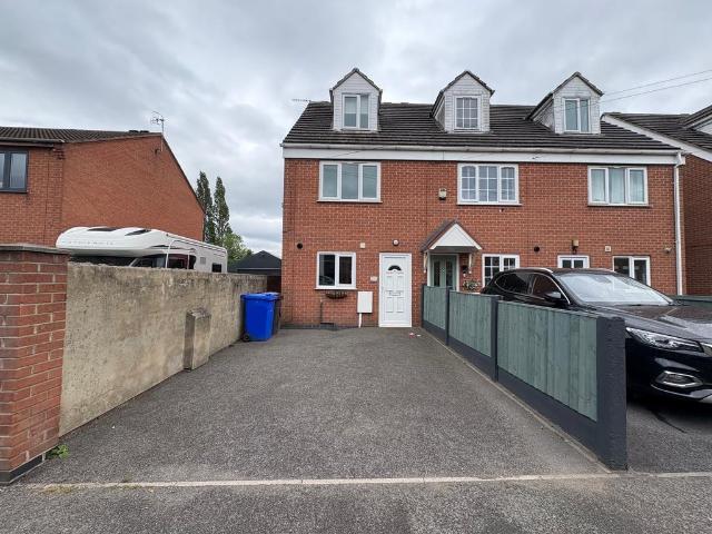 Brook Street, Ilkeston, DE7 3 bed end of terrace house to rent £1,075 pcm £248 pw