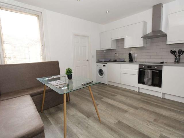 Brook Street Room 2