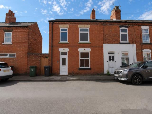Brook Street, Thurmaston, Leicestershire LE4, 3 bed terraced house to rent, £1,175 pcm | PrimeLocation