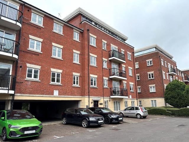 Brookbank Close, Cheltenham GL50, 2 bed flat to rent, £1,100 pcm | PrimeLocation