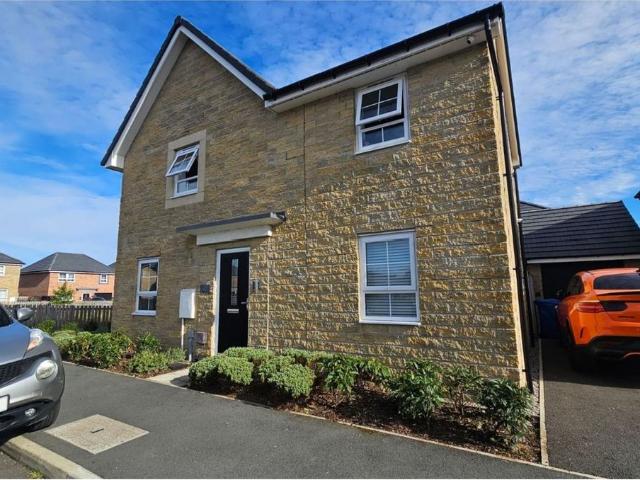 Brookbridge Road, Wigan WN2, 4 bed detached house to rent, £1,600 pcm | PrimeLocation