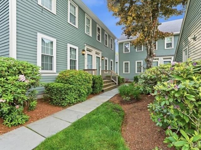 Brookdale Cir Unit,shrewsbury, Condo For Sale