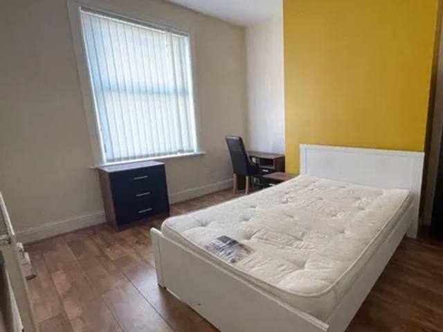Brookdale Road, Liverpool, L15 3JY, United Kingdom | 4 bed townhouse for rent #3358624 | Rentberry