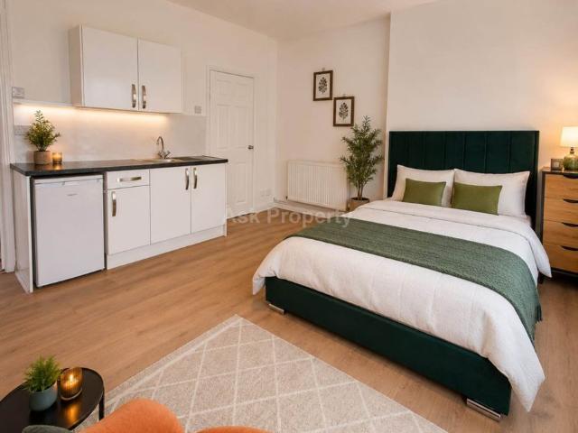 Brookdale Road, Sutton In Ashfield NG17, Room to rent, £607 pcm | PrimeLocation