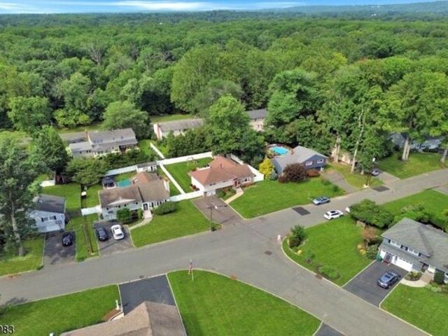 Brookdale Rd, Cranford, Home For Sale