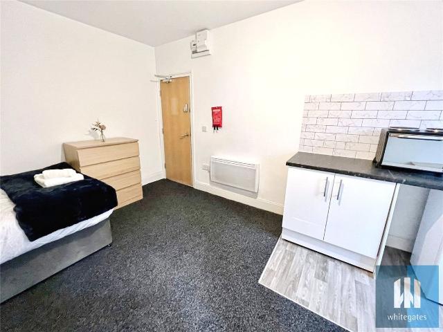 Brooke Street, Rastrick, Brighouse HD6, Room to rent, £475 pcm | PrimeLocation