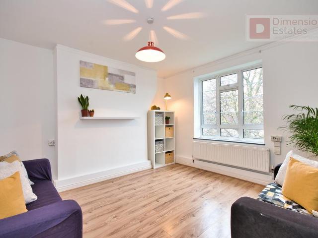 Brooke Road, Upper Clapton, Hackney. 3 bed flat to rent £3,000 pcm £692 pw
