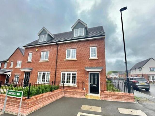 Brooke Way, Liverpool, 4 Bedroom Semi detached