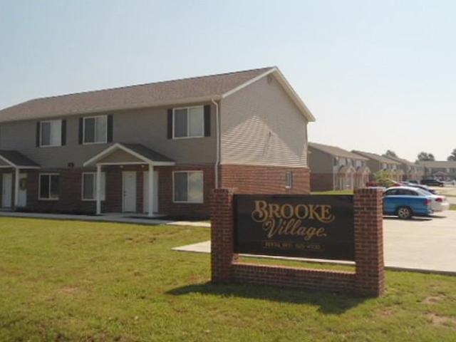 Brooke Village 2 Bedroom Apartment for Rent at Lyndel Ct, Dexter, MO 63841
