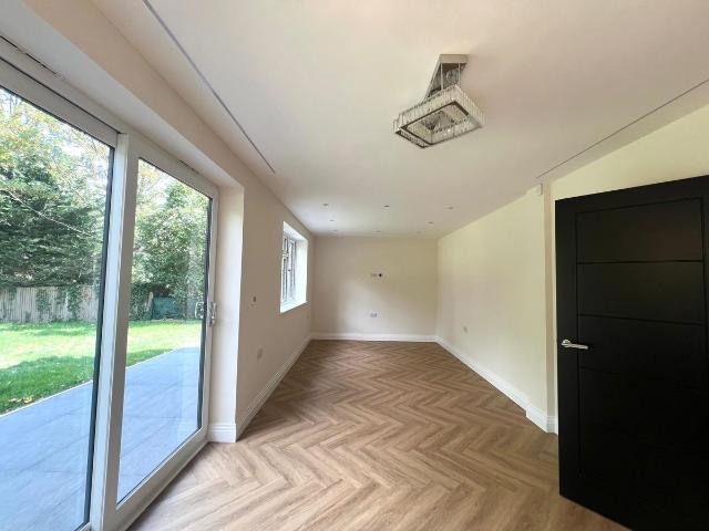 Brookers Hill, Shinfield RG2, 5 bed semi detached house to rent, £2,750 pcm | PrimeLocation