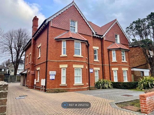 Brookestead Court, Bournemouth BH5, 2 bed flat to rent, £1,250 pcm | PrimeLocation