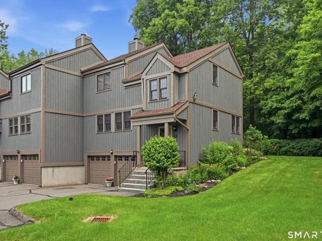 Brookfield, CT 06804