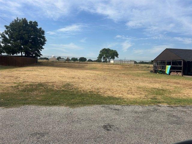 Brookfield Dr, Boyd, TX 76023