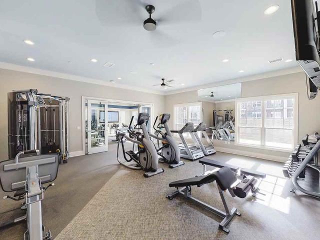 Brookfield Reserve 2 Bedroom Apartment for Rent at 405 Bishops Way, Brookfield, WI 53005