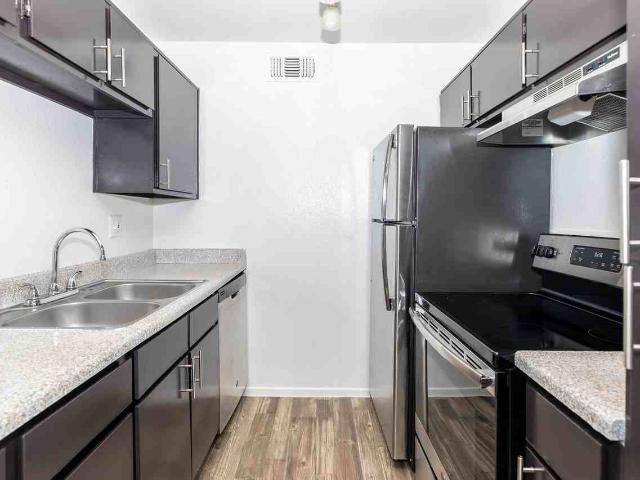 Brookfield 1 Bedroom Apartment for Rent at 14230 Wunderlich Dr, Houston, TX 77069