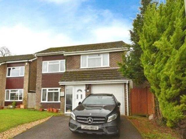 Brookfields, West Wellow, 4 Bedroom Detached