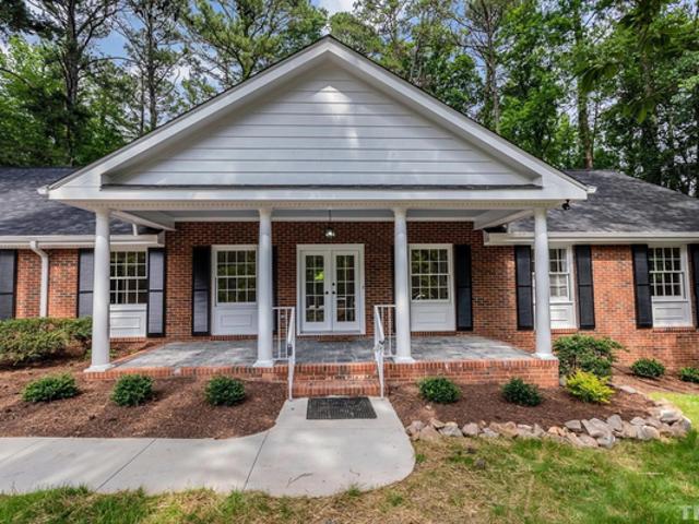 Brookhaven beauty! Full interior renovation done in this cul de sac home on large wooded lot. Walking distance to the peaceful brookhaven nature preserve, this home has 5 spacious bedrooms upstairs with 3 full baths.