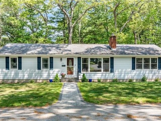 Brookhaven Rd, North Kingstown, Home For Sale