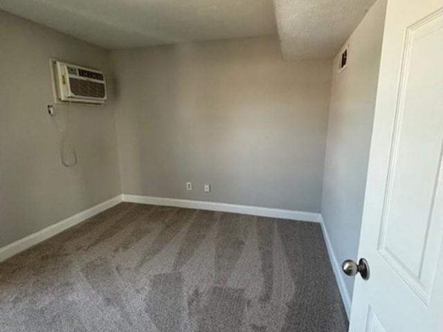 Brookhollow Apartments BHA 1 Bedroom Apartment for Rent at 358 Hampshire Dr, Hamilton, OH 45011