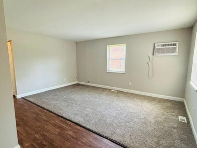 Brookhollow Apartments BHA 2 Bedroom Apartment for Rent at 358 Hampshire Dr, Hamilton, OH 45011