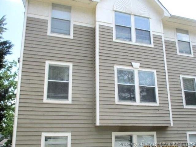 Brookhollow Dr Apt,fayetteville, Condo For Sale