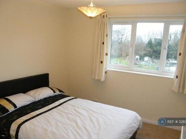 Brookhouse Road, Farnborough, 1 Bedroom House