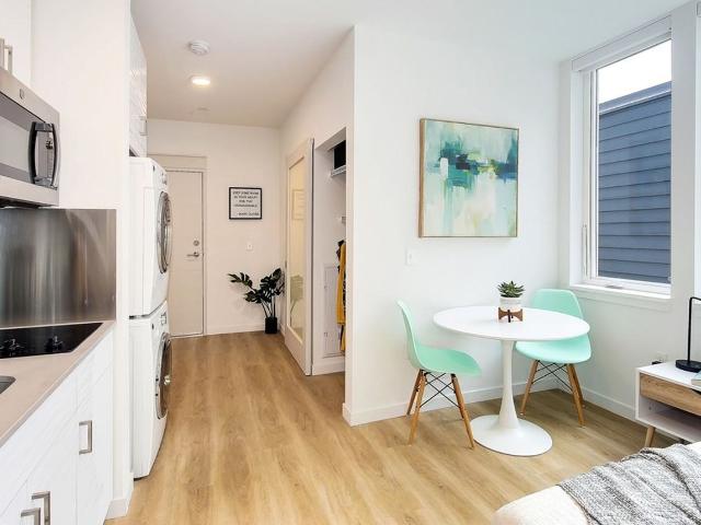 Brooklyn 65 Studio Apartment for Rent at 1222 Ne 65th St, Seattle, WA 98115 Roosevelt