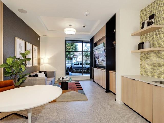 Brooklyn 65 Studio Apartment for Rent at 1222 Ne 65th St, Seattle, WA 98115 Roosevelt